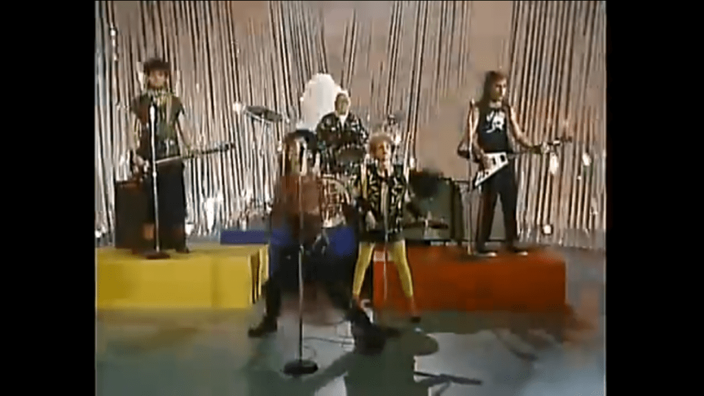 Flashback: Martin Short, John Candy Go Punk as ‘The Queenhaters’ on ...